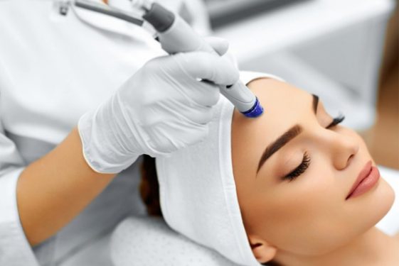 A Detailed Guide On Laser Wrinkle Reduction